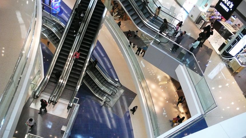 Festival Walk Mall: Must-visit Shopping Mall in Hong Kong | Travelvui